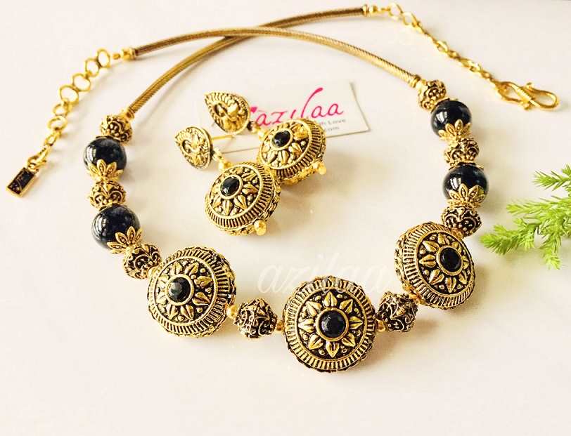 Antique golden BLACK handmade necklace set at ₹2950 | Azilaa